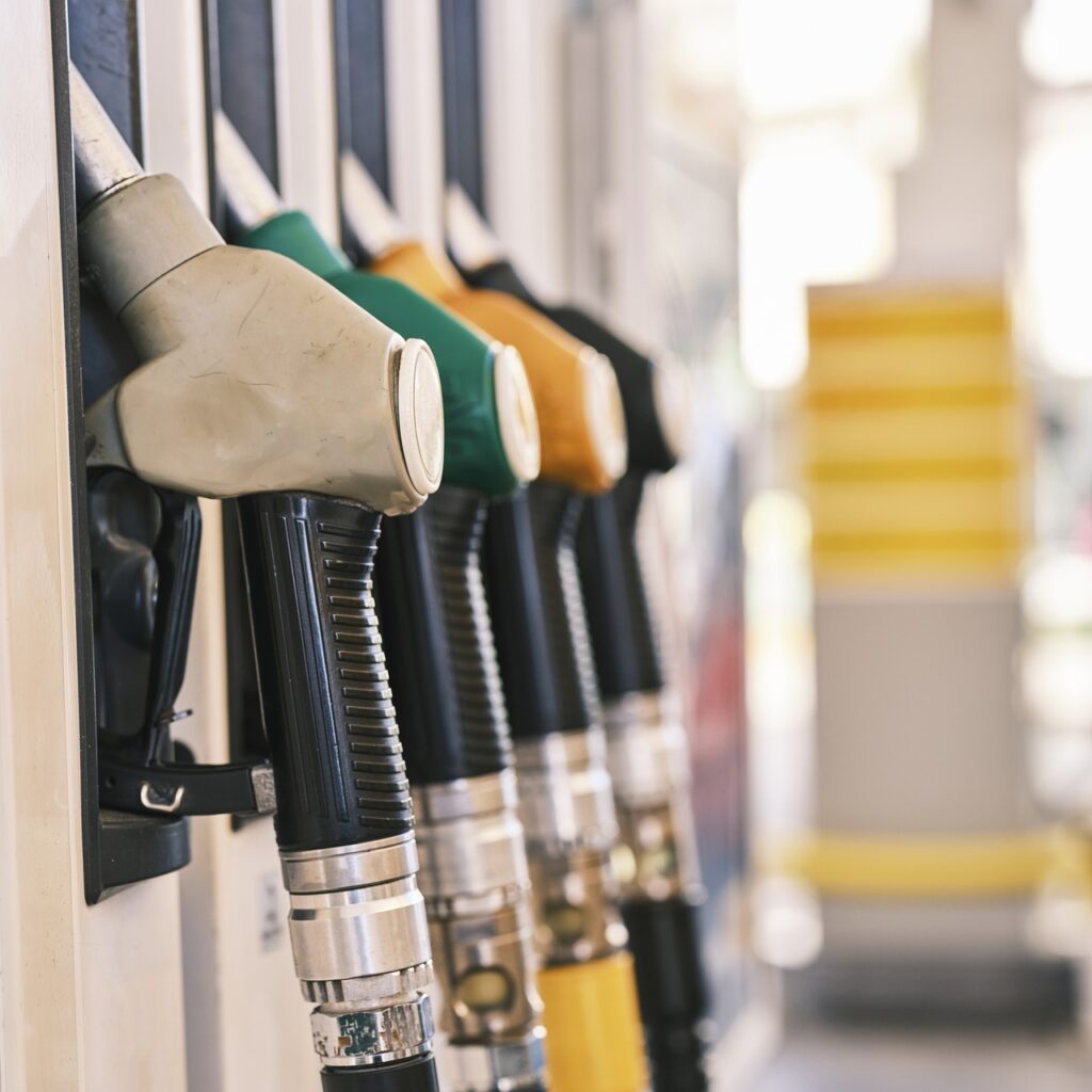 What’s the Difference Between Regular, Midgrade, and Premium Gasoline ...